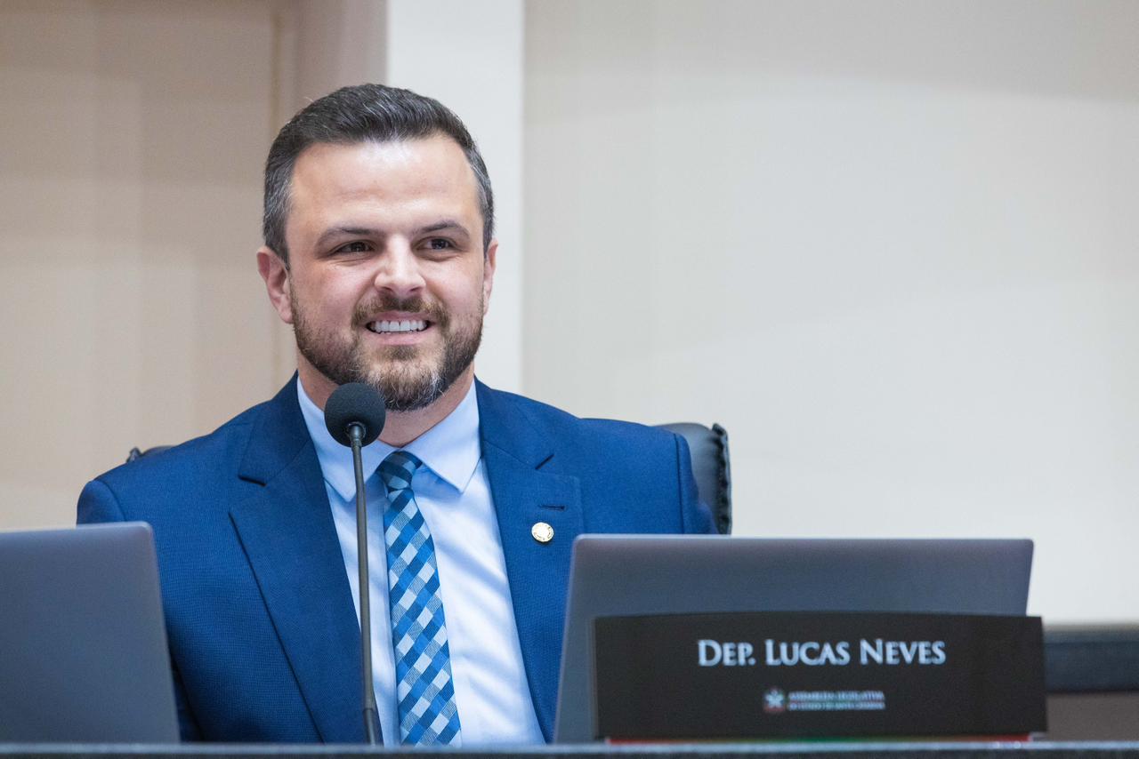 LUCAS NEVES FECHA O ANO COM ENTREGAS IMPORTANTES PARA OTACÍLIO COSTA ...